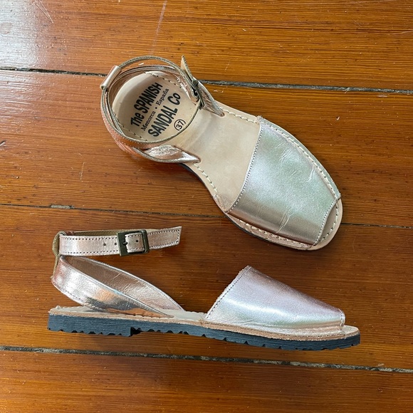 The Spanish Sandal Co | Shoes | Spanish Sandal Co Slingback Rose Gold ...